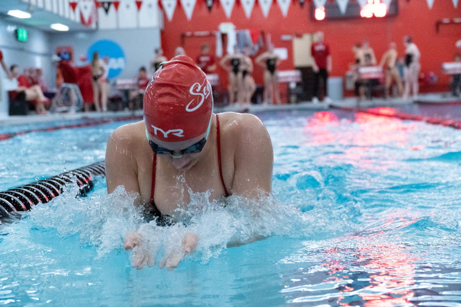 Seattle U Women’s Swim Dives into Second Meet of the Year – The Spectator